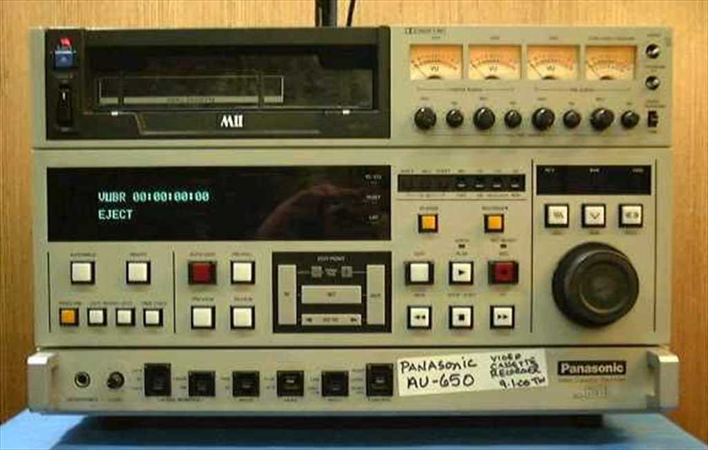 Panasonic AU-650 Professional Video Editing Deck MII Format