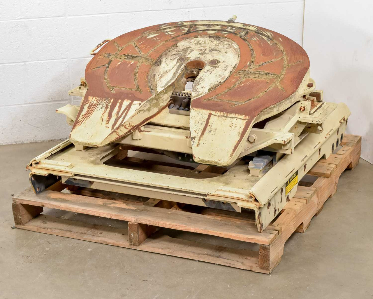 Holland FW35-S08438-1 Heavy Duty Fifth Wheel Hitch w/ Kompensator ...