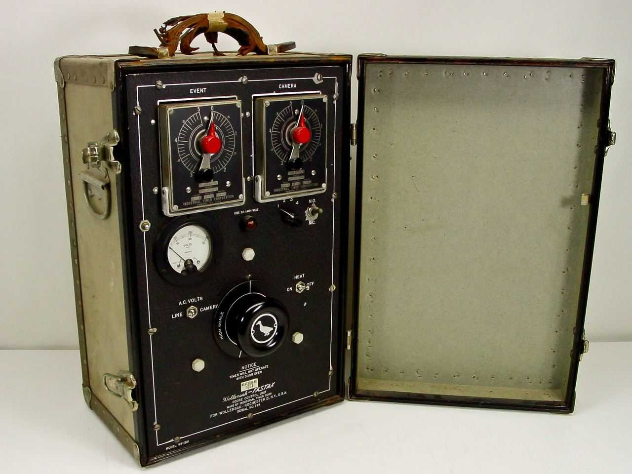 Wollensak WF-301 Goose Control with Event & Camera Timers - Fastax ...