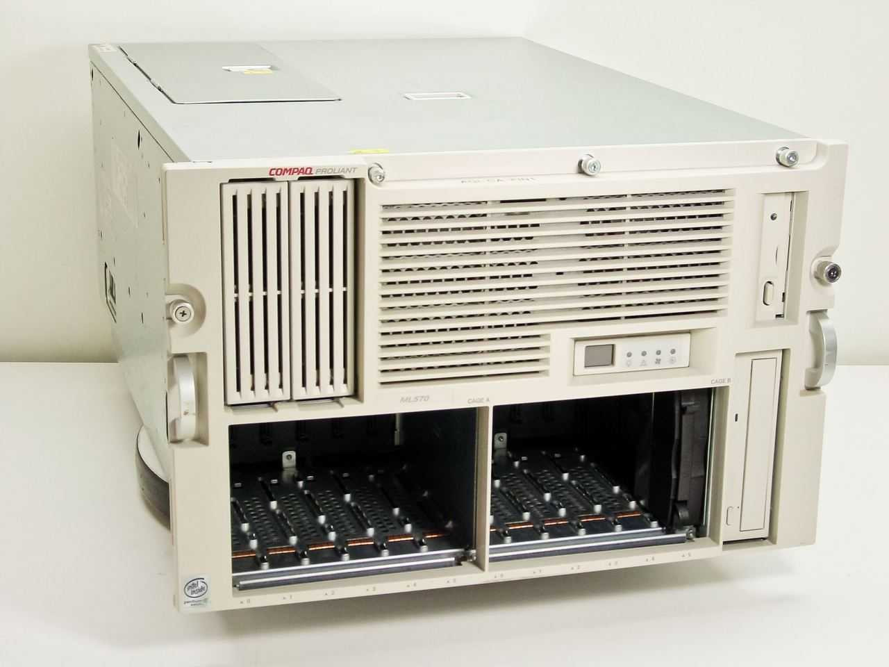 Compaq Proliant Server Dual Xeon 700 MHz Processors, 2GB (ML570)