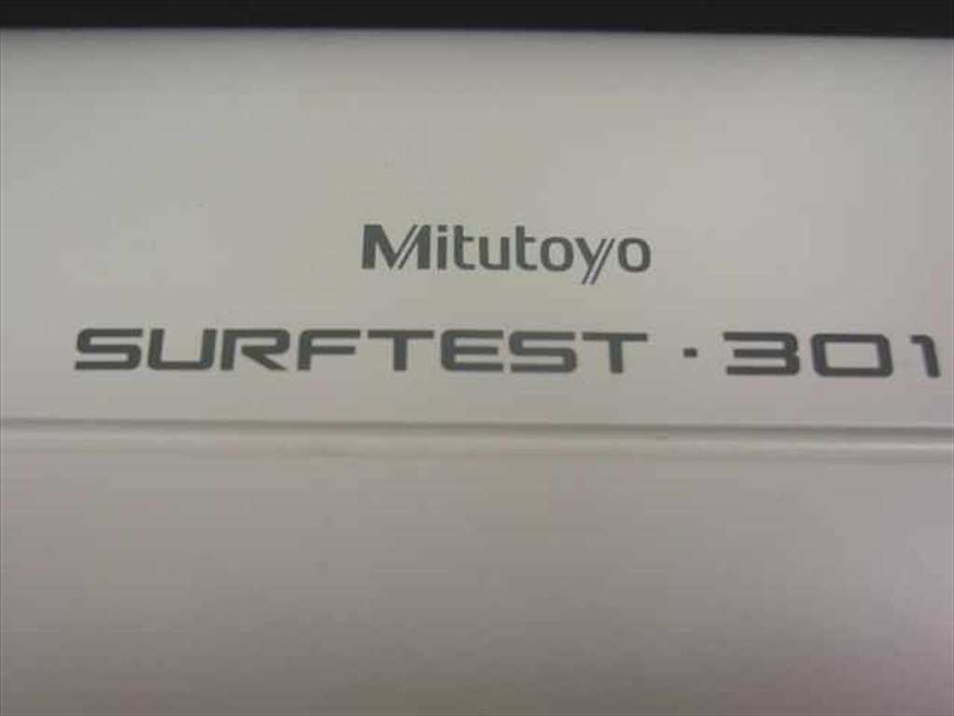 Mitutoyo SurfTest 301 SurfTest - Surface Roughness Finish Tester AS IS