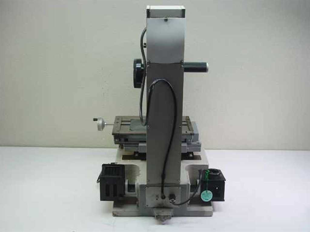 Nikon Measurescope 20 Trinocular Microscope