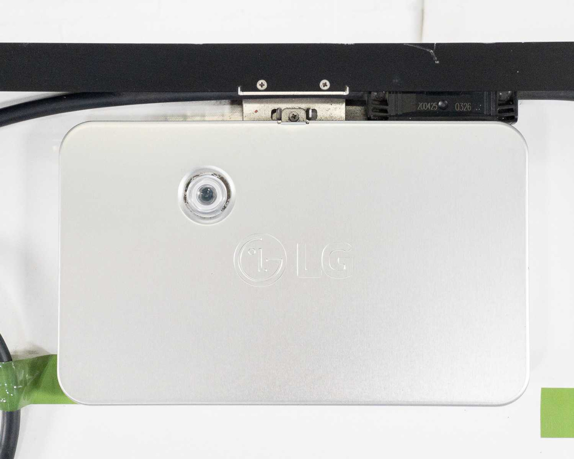 LG LG365M1C-N5 AA NEON 2 Solar Panel 365 Watt with built in LG Microinverter | RecycledGoods.com