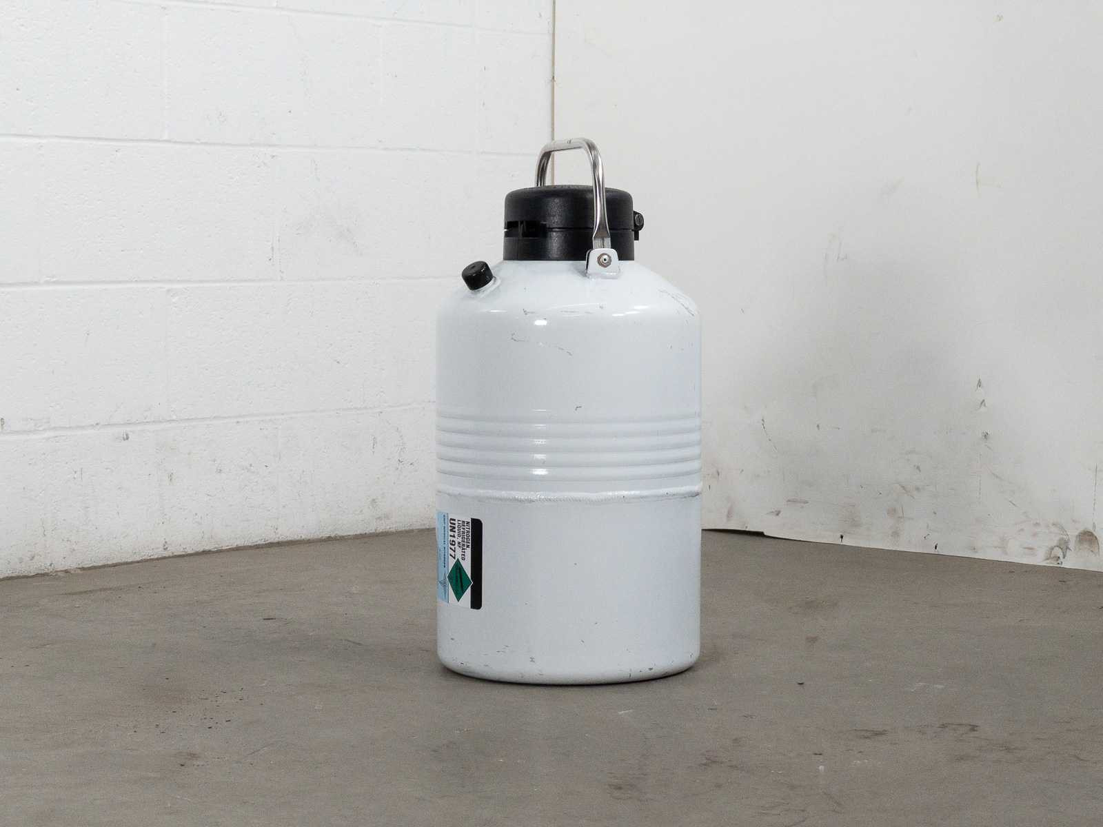 YDS-6 portable 6 Liter liquid Nitrogen storage tank static cryogenic ...