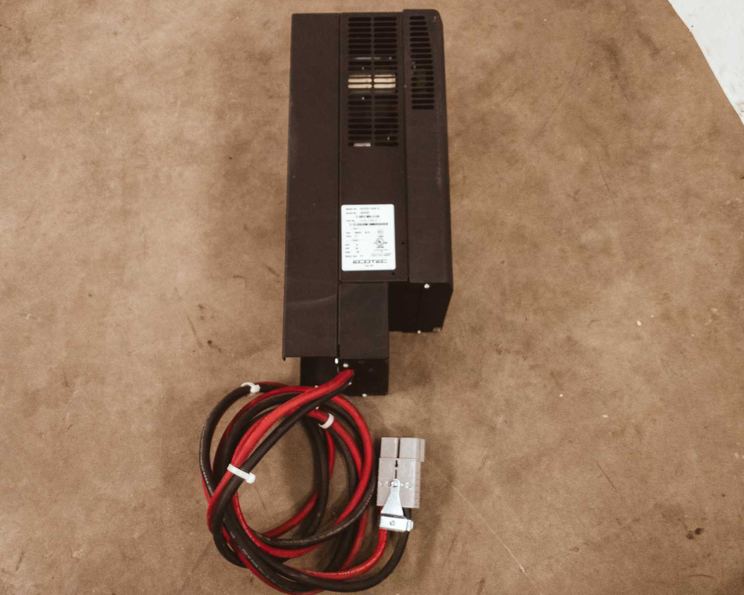 ECOTEC ACCESS 10/36/C High Frequency Battery Charger 480VAC Input 36VDC ...