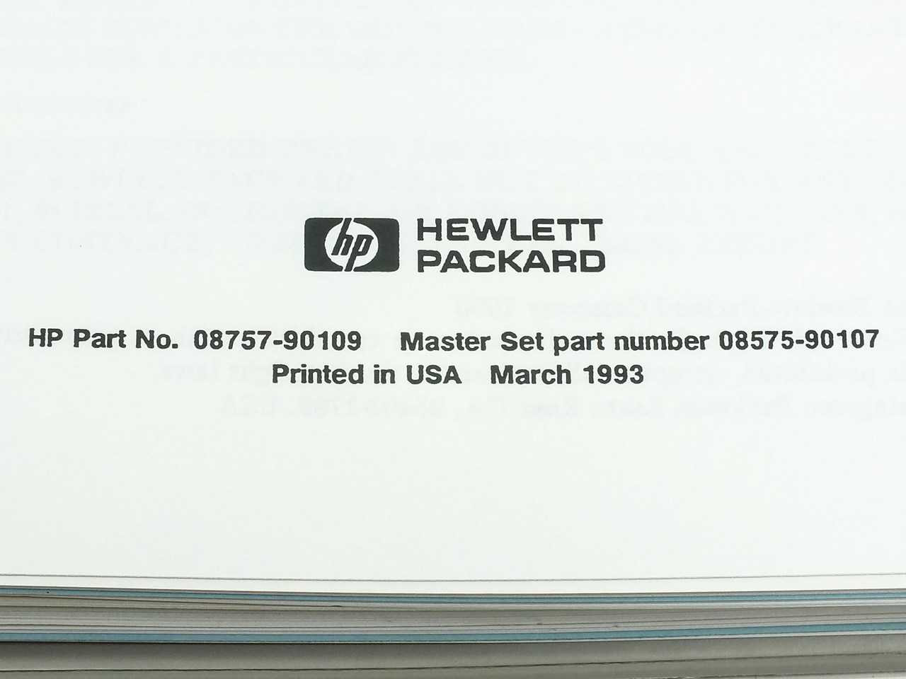 HP 8757D Scalar Network Analyzer - Operating Manual in Binder