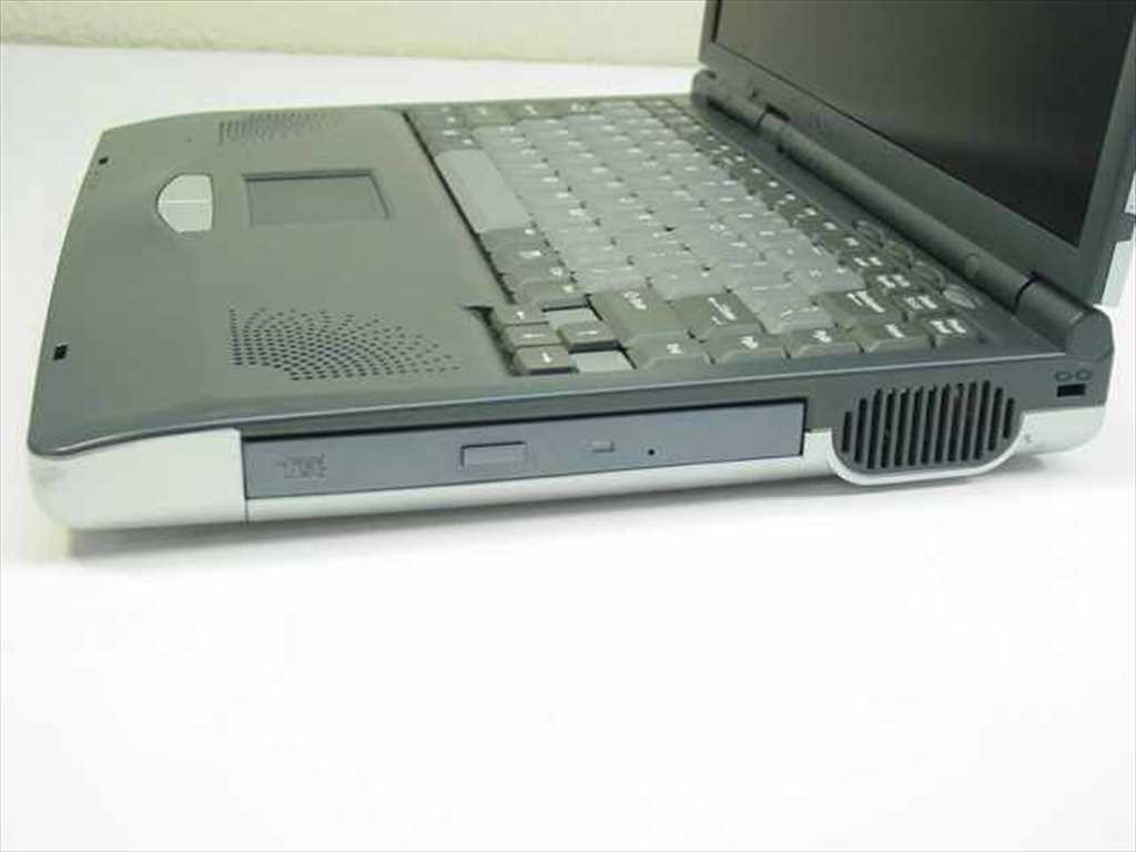 Prostar D27ES Laptop NoteBook Computer - Missing Parts - Bad LCD - AS IS