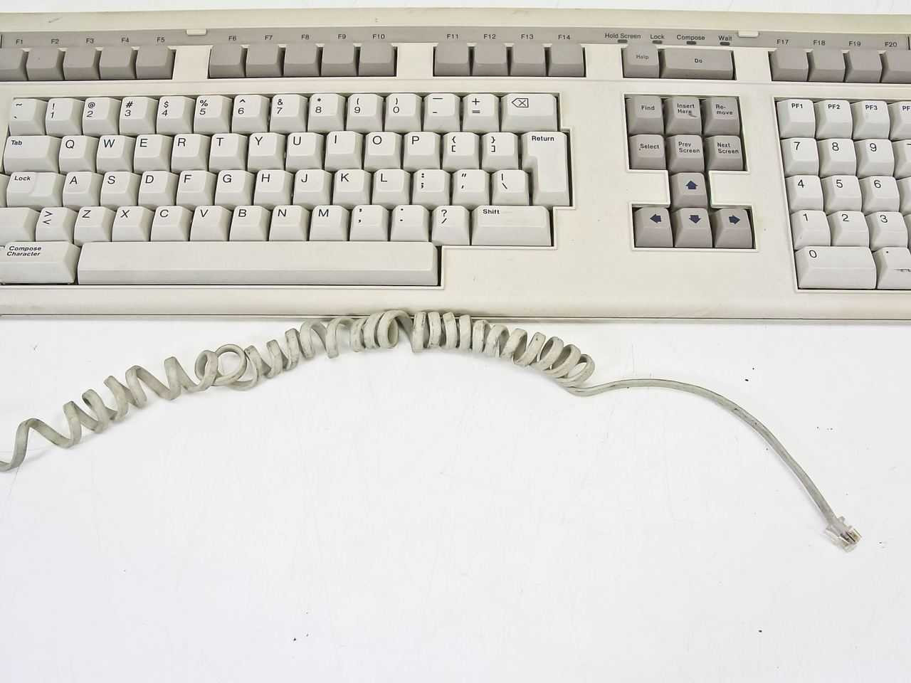 Digital Equipment Corp LK201 DEC VT 220 320 Terminal Keyboard RJ11