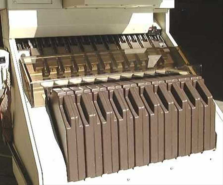 Symtek System 429 Semiconductor Handler