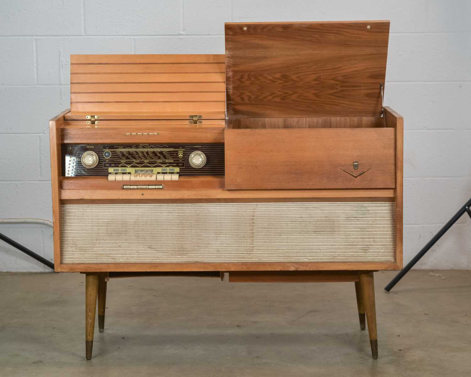 Grundig 7025/S Radiomöbel Mid Century German Console with Radio ...