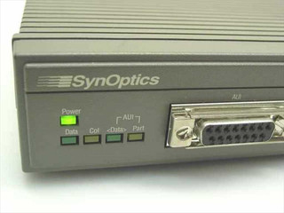 SynOptics Model 800 8 Port Hub