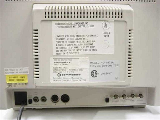 Commodore 1902A 13" Composite/RGB monitor - RCA