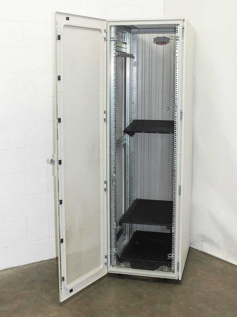 Compaq 9000 42U Server Rackmount Enclosure Cabinet on Wheels with Doors