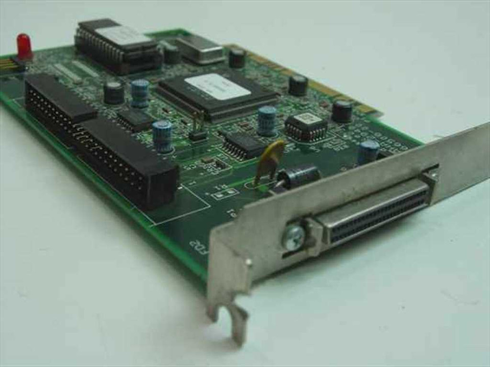 Adaptec AHA-2940 Ultra Wide SCSI PCI Controller