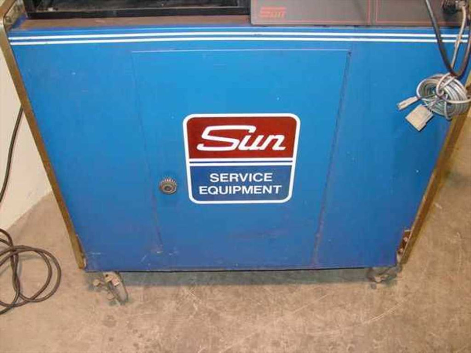 Sun Service Equip. 1850 Sun Interrogator Automotive Engine Analyzer