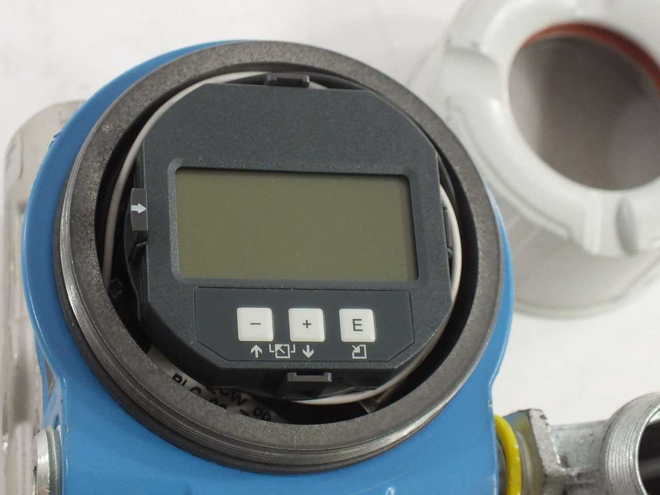 Endress-Hauser PMD55 Deltabar Differential Pressure Transmitter ...