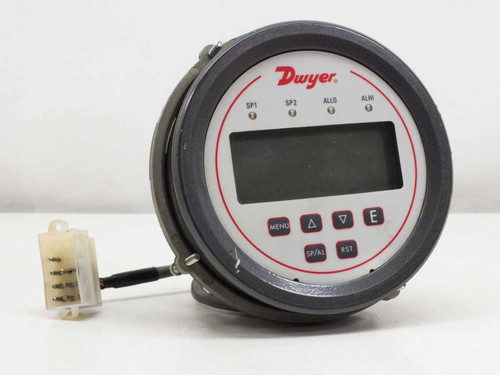 Dwyer DH3-013 Differential Pressure Controller