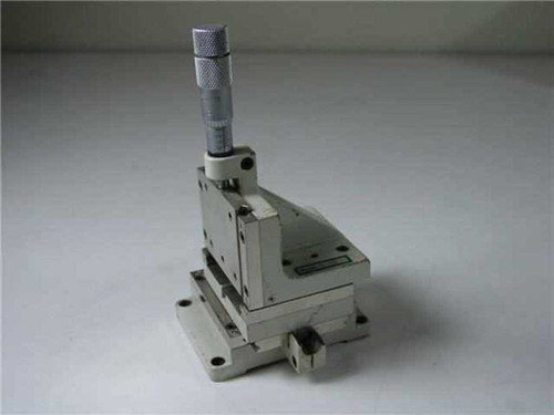 Line Tool Co. A Micro Positioner XY with 1 Micrometer For Parts