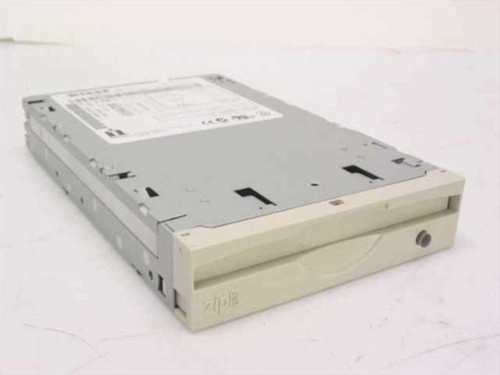 Dell 250MB Zip Drive IDE with Mounting Brackets - Iomega Z250ATAPI (2C145)