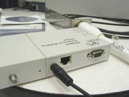 3COM WL-311 Wireless Building-to-Building Bridge w/accessories