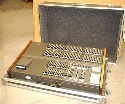 Strand Lightboard-M 96 Channel Lighting Contol Console