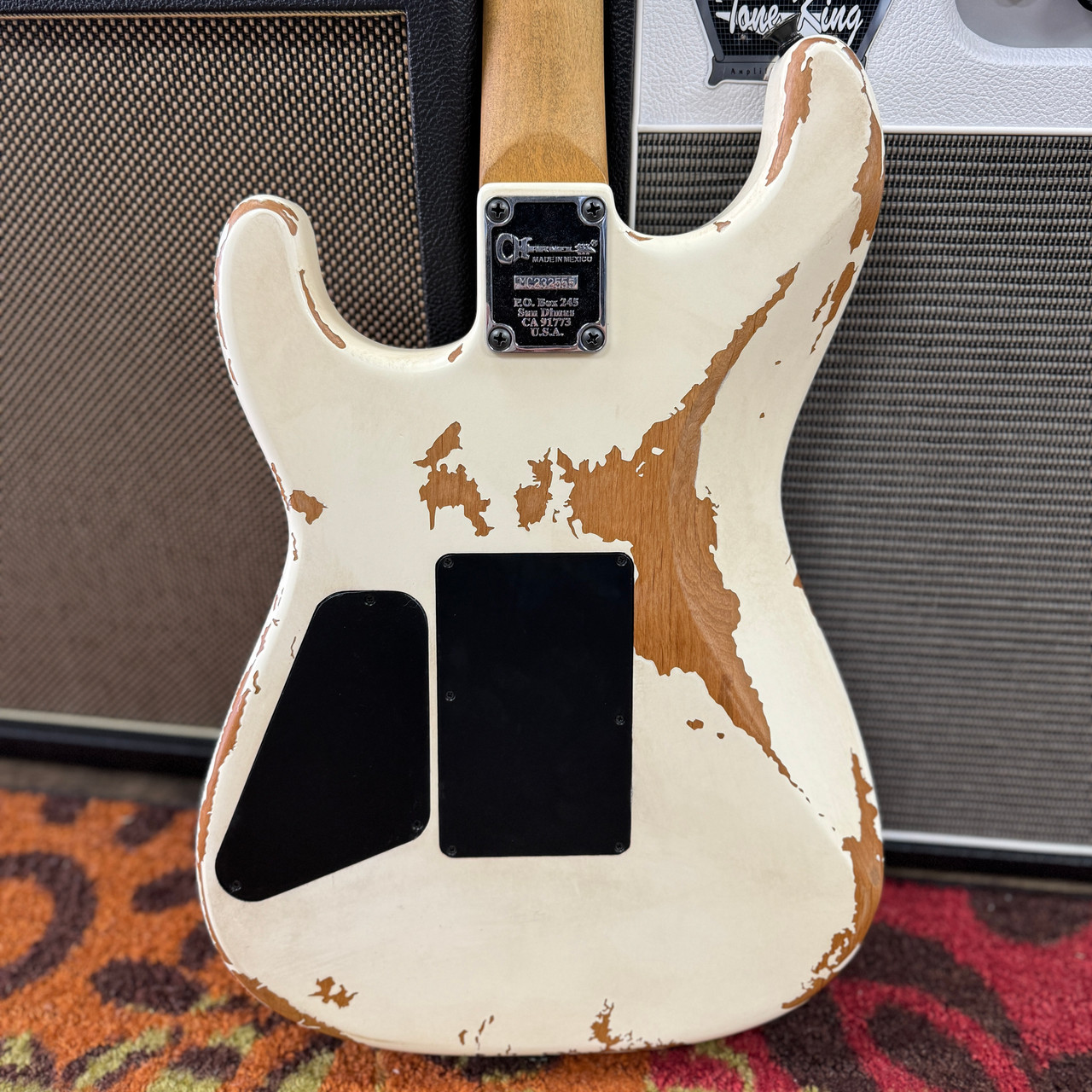 Charvel PRO-MOD RELIC SAN DIMAS® STYLE 1 HH FR PF WHT