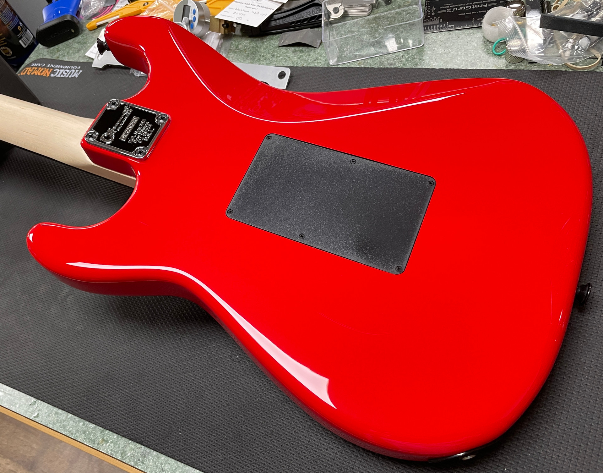 Charvel Pro-Mod So-Cal Style 1 HSS Ferrari Red
