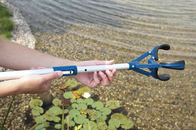 OASE EasyPick Telescopic Pond Pliers | 6.6 ft Pond Maintenance Tool ...