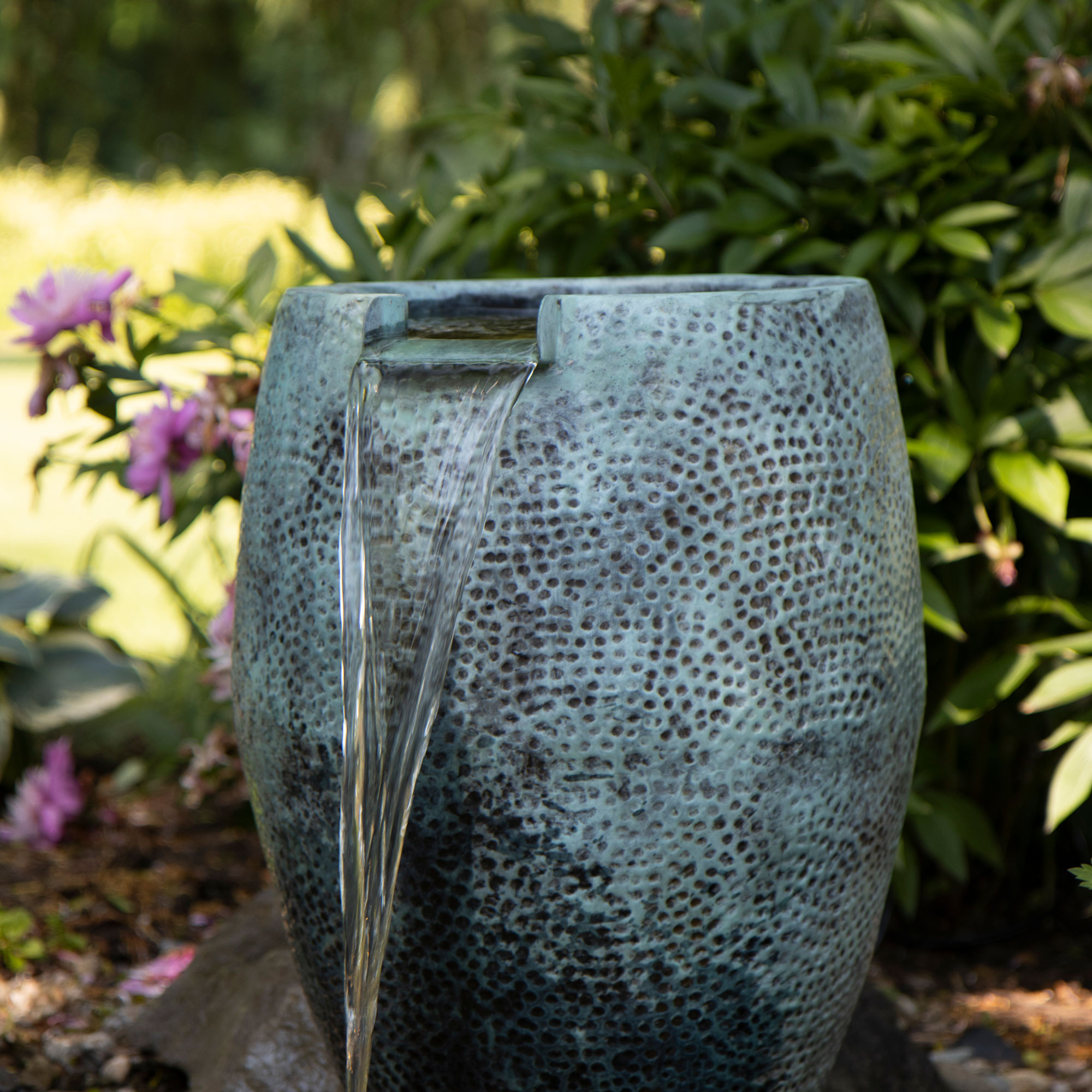 32" Atlantic Aura Vase w/ Spillway - Underwater Warehouse