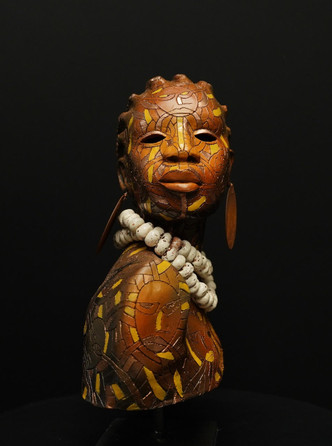 Kamaria (kah-mah-ree-ah) Meaning: Like the Moon, Origin: Swahili, By ...
