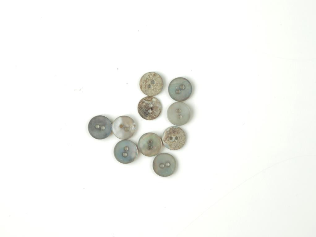 Shell Buttons