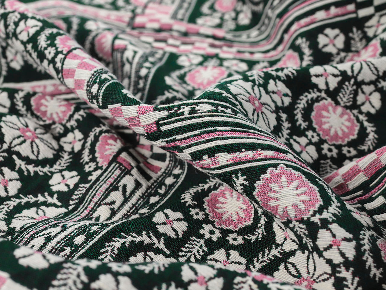 Dressmaking Fabric | Patchwork Floral Reversible Cotton Mix Jacquard ...