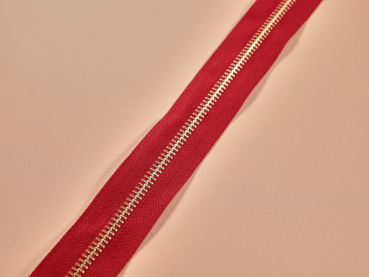 Haberdashery | Metal Continuous Zip - Burgundy & Gold | Fabric Godmother