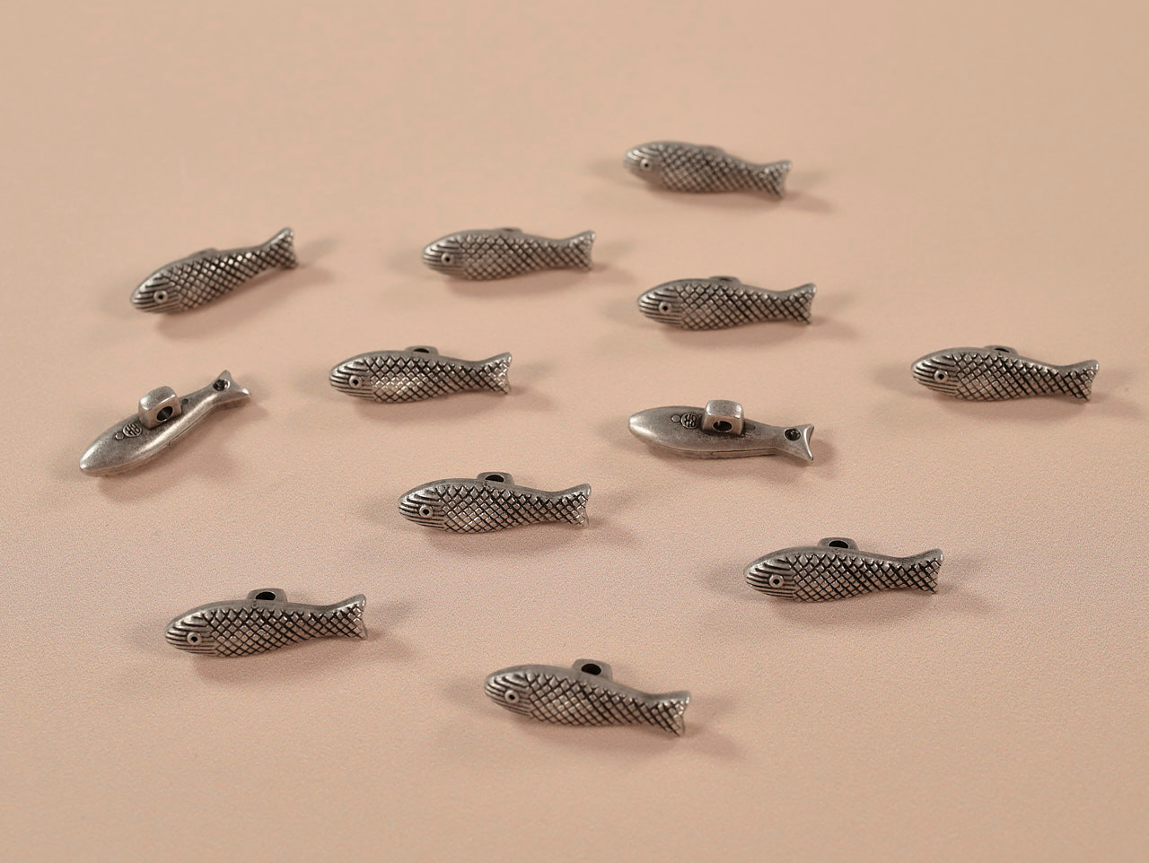 Haberdashery | Fish Buttons 25mm - Silver | Fabric Godmother