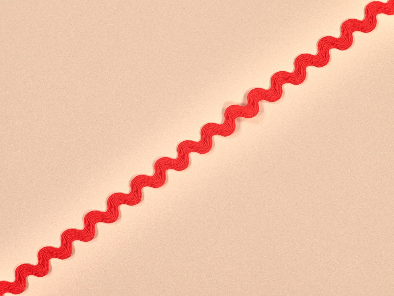 Dressmaking Trim | Luxury Ric Rac Braid - 15mm - Red | Fabric Godmother