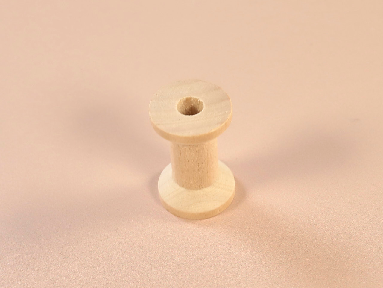 Haberdashery | Wooden Spool - 20mm | Fabric Godmother