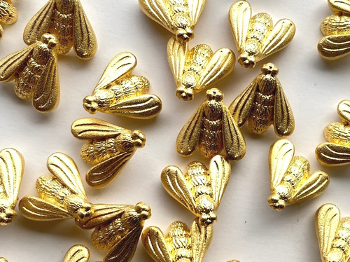 Haberdashery | Honey Bee Buttons - 18mm - Gold | Fabric Godmother