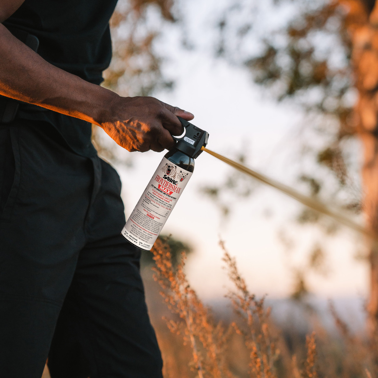 Frontiersman MAX Bear Spray 7.9 oz with 3-in-1 Holster