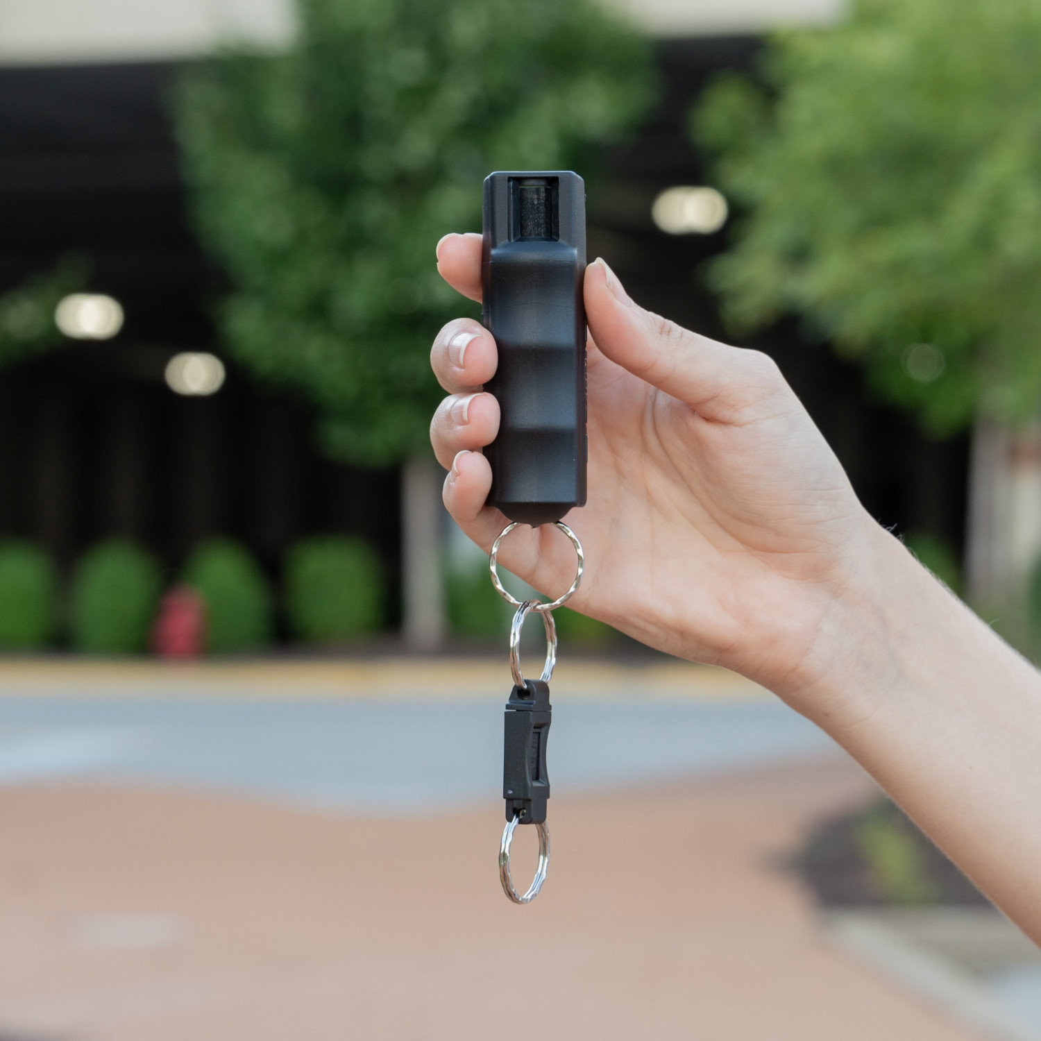 SABRE Pepper Spray Keychain w/ Quick Release Key Ring | SABRE