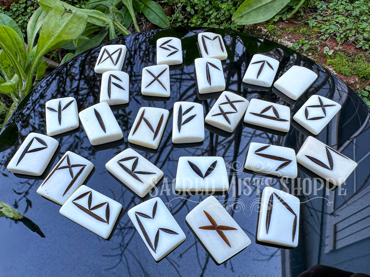 Water Buffalo Bone Elder Futhark Rune Set for Divination, Viking Runes ...
