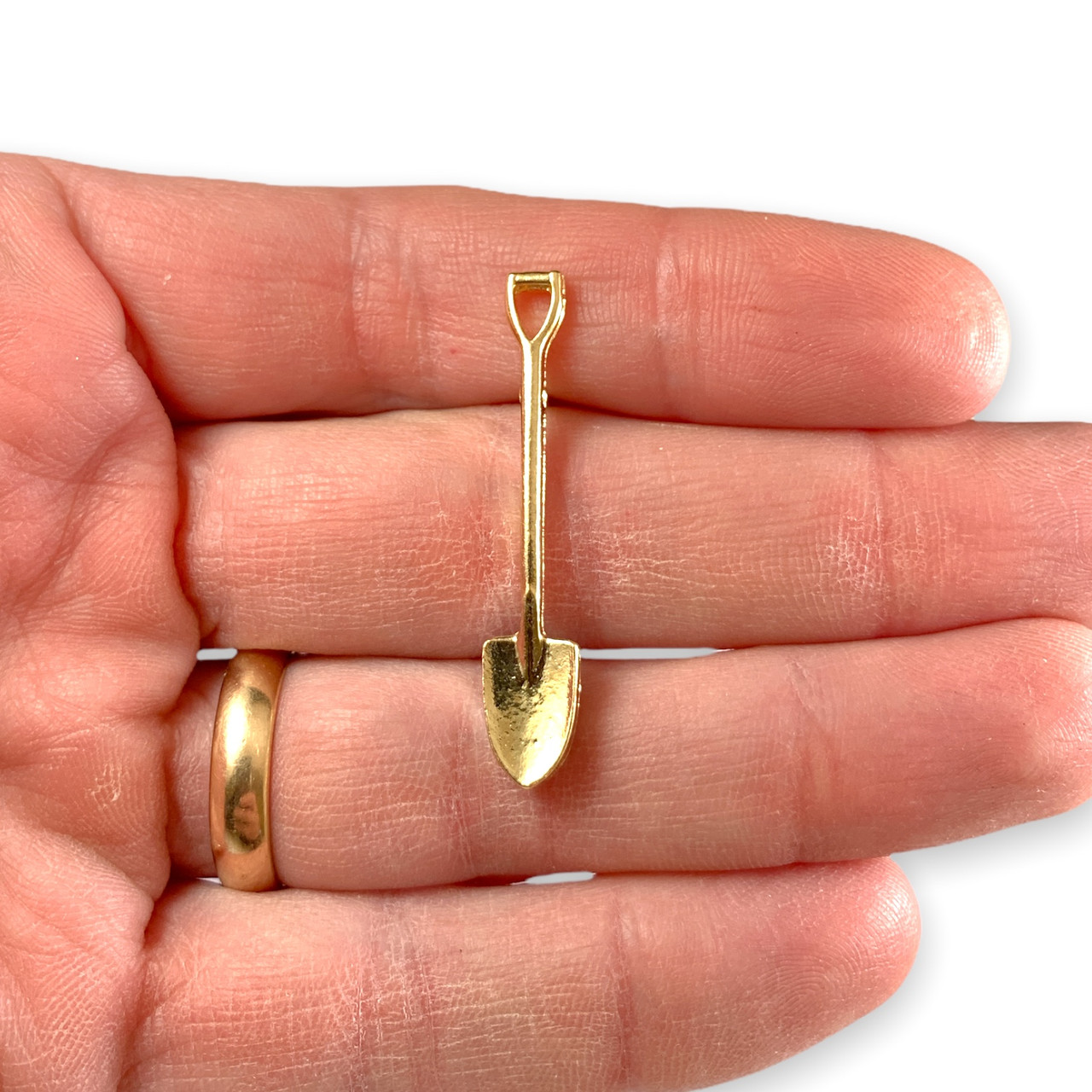 Shovel Lapel Pin | Groundbreaking Giveaways | StockPins.com