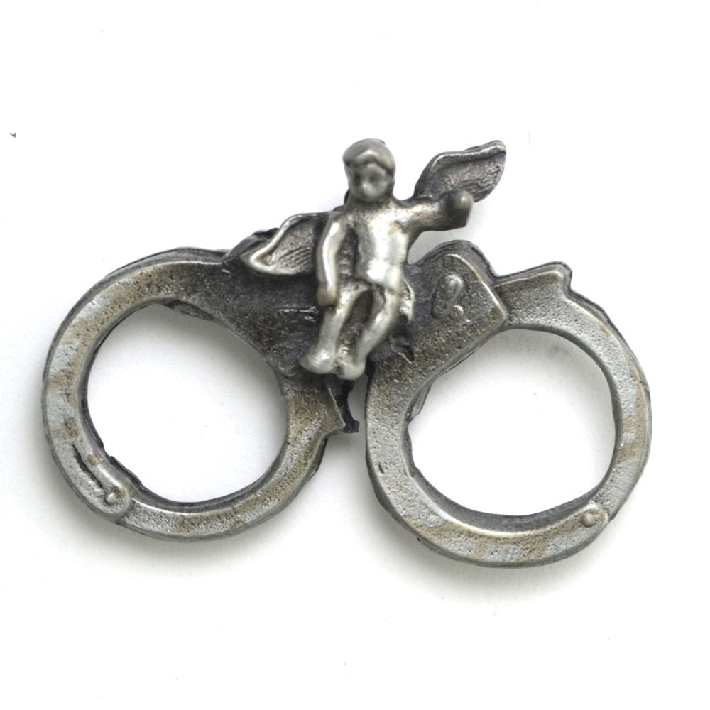 Law Enforcement Guardian Angel Lapel Pin | StockPins.com