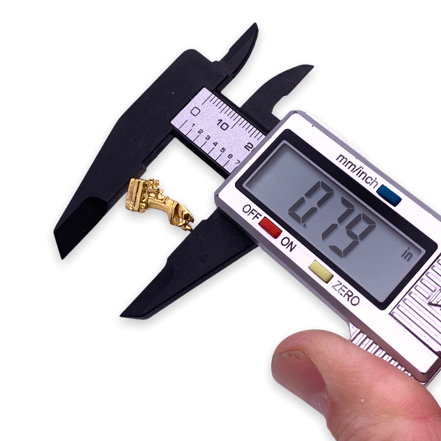 Outboard engine lapel pin | nautical pins | StockPins.com