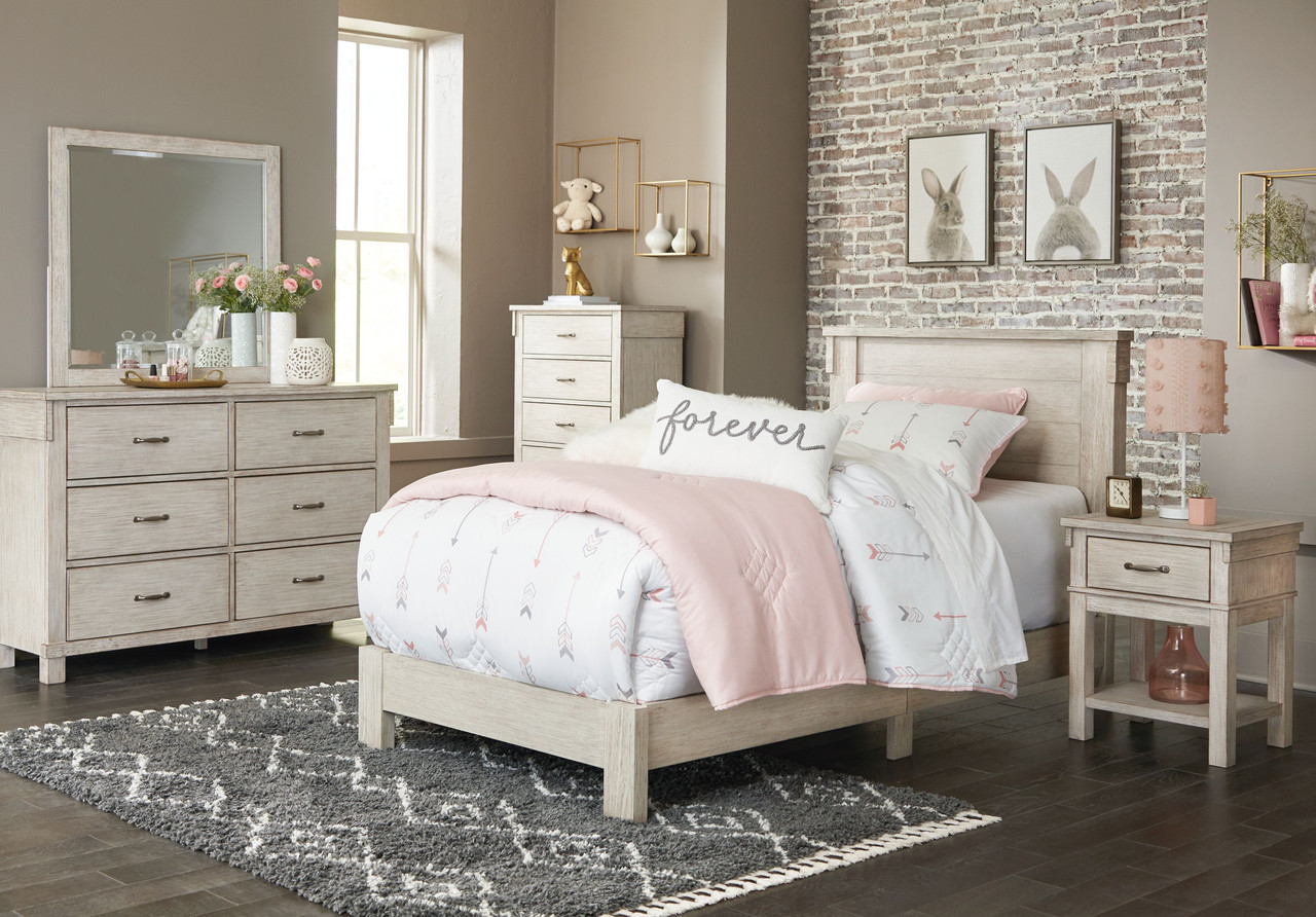 Hollentown Whitewash 3 Pc. Dresser Mirror Twin Panel Bed