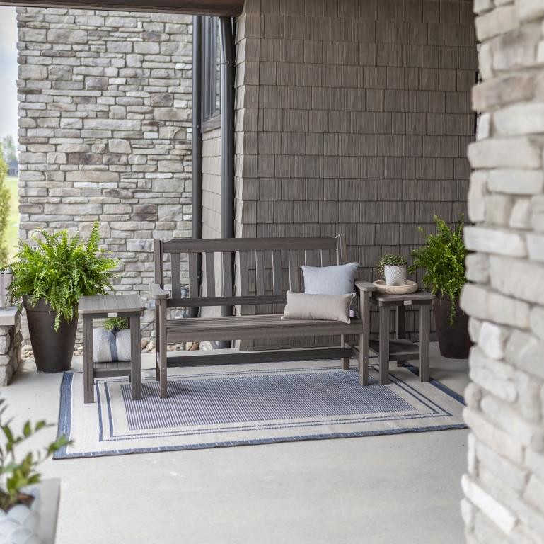 Berlin Gardens Easy to Care For Hampton Patio Rug - Multiple Sizes