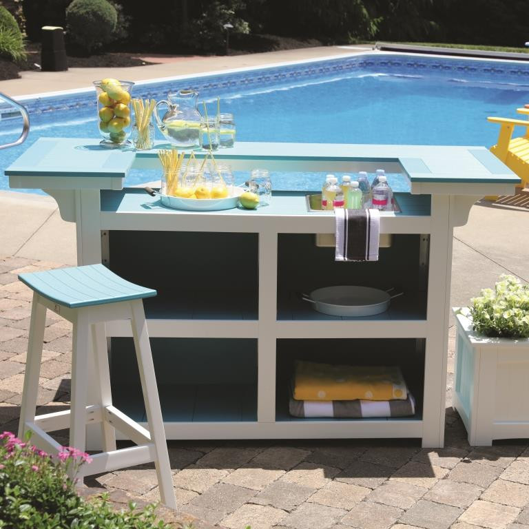 Berlin Gardens Outdoor Island Bar|Patio Pool Bar