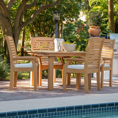 Berlin Gardens Resin Classic Terrace 4-Seat Dining Set