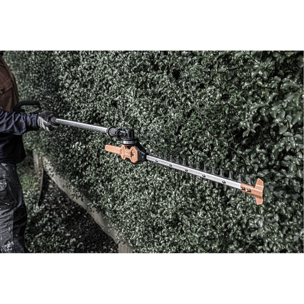 AEG 18V/58V 500mm Articulating Hedge Trimmer Attachment - AHT46 | Tool ...