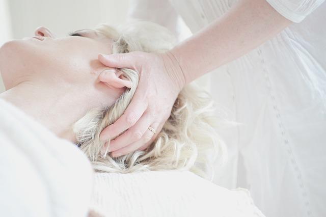 How Automatic Flexion Distraction Tables Can Increase the Benefits of ...
