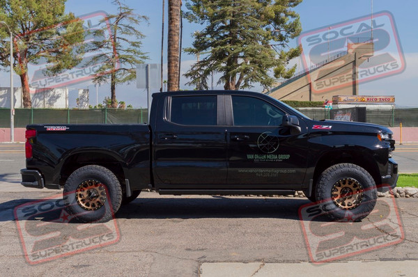 2020 Chevy Silverado 1500 Trail Boss - ReadyLIFT - 1.75" Level - Method ...